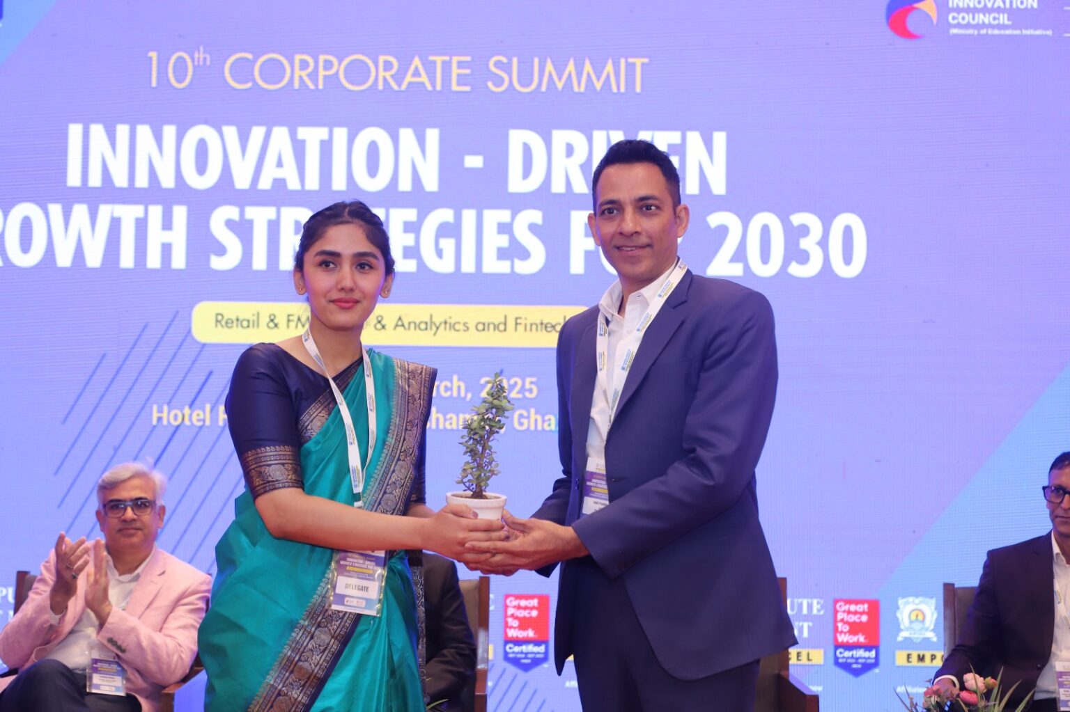 10th Corporate Summit at Jaipuria Institute of Management, Ghaziabad ...